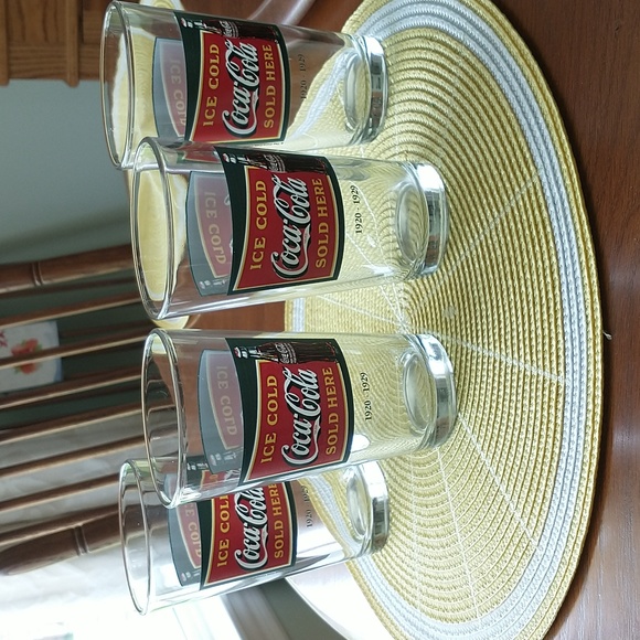 Coca Cola | Dining | Set Of 4 Vintage Cocacola Glasses | Poshmark
